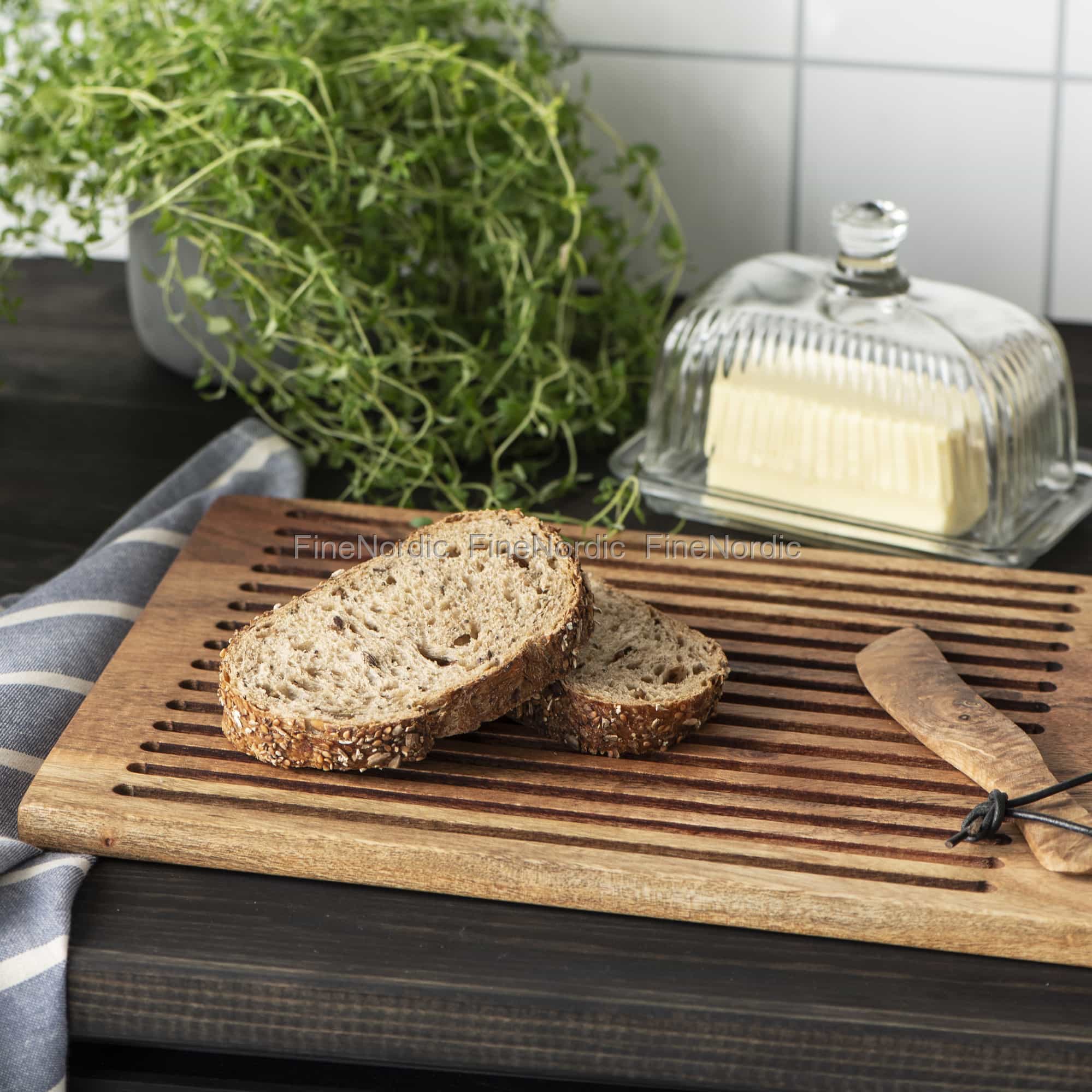 Ib Laursen Chopping Board with Grooves Rectangular Oiled Acacia Wood ...