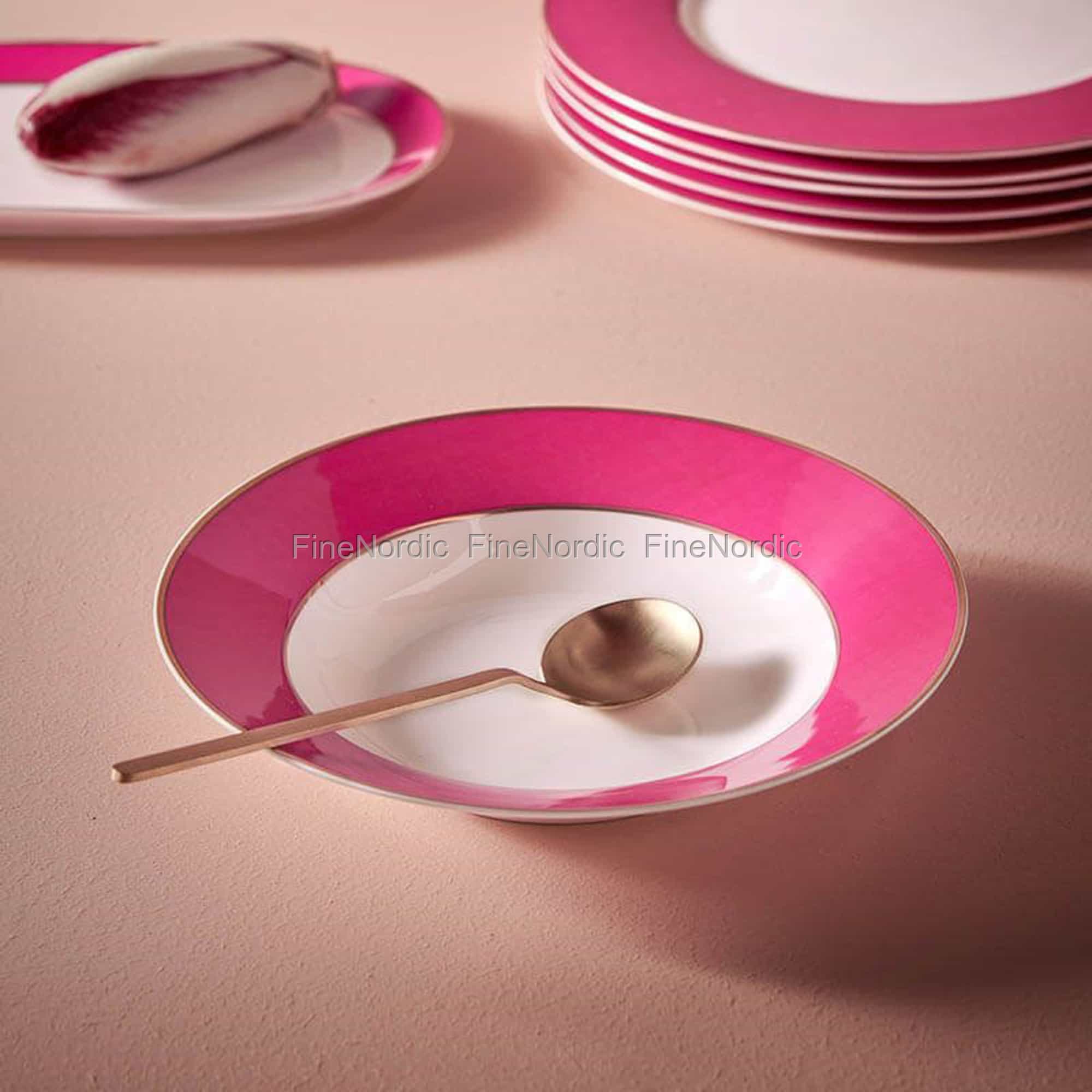 Pip Studio Deep Plate Pip Chique Pink 23.5 cm