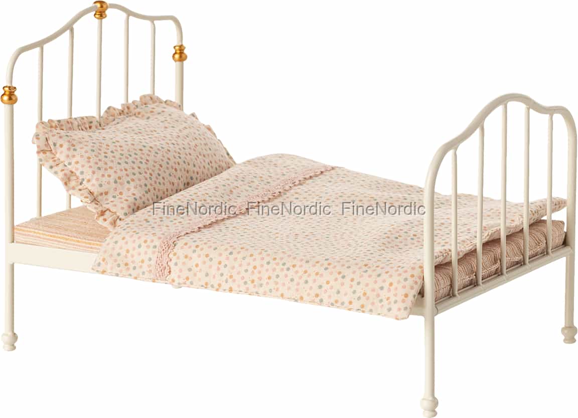 Maileg Miniature Vintage Bed for Mouse - Off White